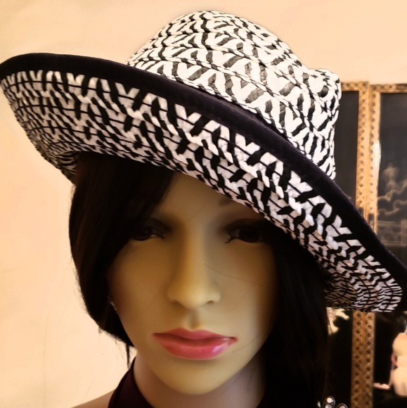Charming Charlie | Accessories | Newcharming Charlesblackwhite Woven ...